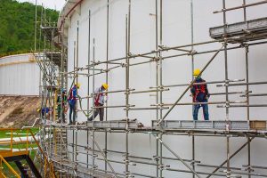 Teknik Instalasi Tangga Scaffolding yang Benar