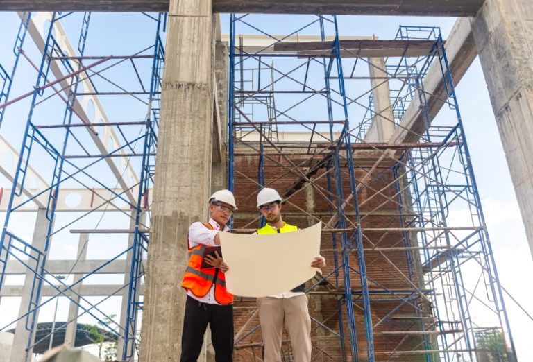 Panduan Memilih Screw Clamp yang Tepat untuk Proyek Konstruksi | Teknoscaff
